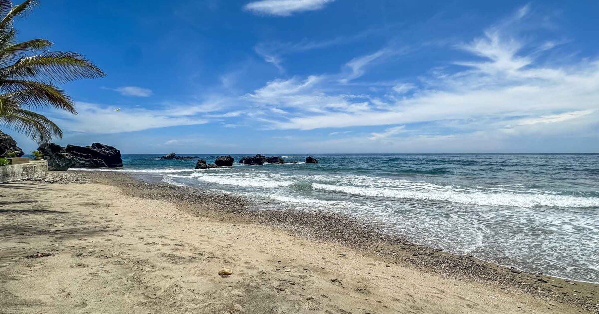 Playa Quebrada Seca, La Guaira, Venezuela